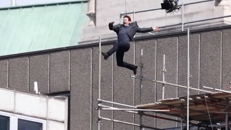 Stunt Performer Training- Skills To Become A Stunt Performer